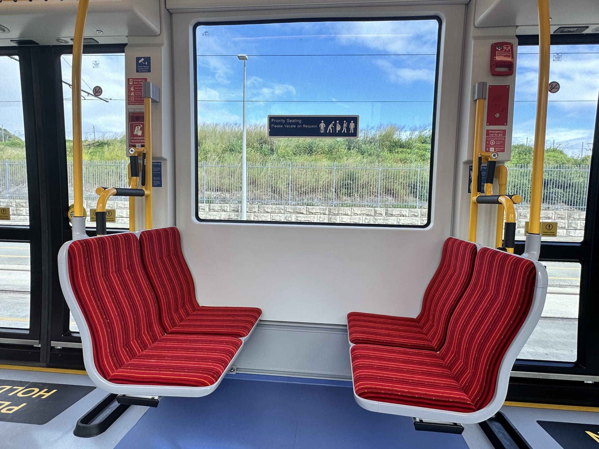 G:et ready for new priority seats - G:link